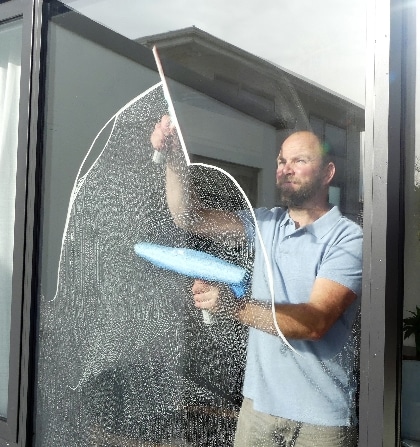 STELLAR WINDOW CLEAN – Your window cleaning professionals in and around ...